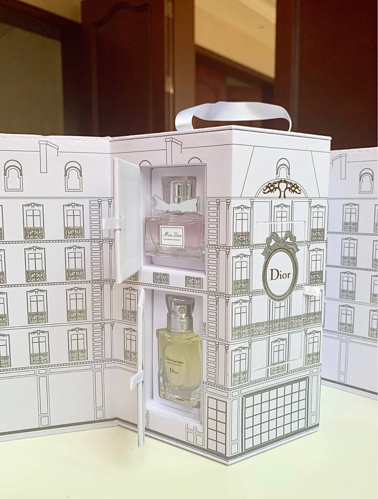 Dior Castle Perfume Club Box – unique utopia shop